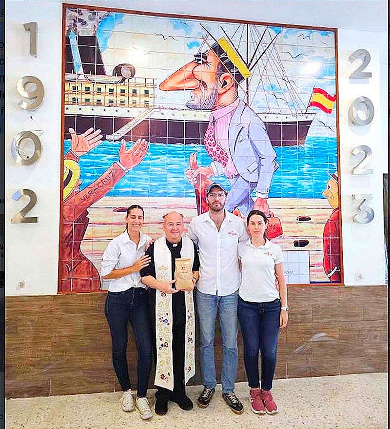 ¡BENDICEN CAFETERÍA EL ALBA¡ -*REACTIVAN EL CENTRO, Abre este viernes