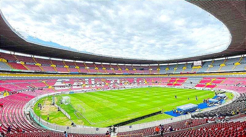 ¡OTRA VES EL AKRON CIERRA PARA EL FÚTBOL! -Se lo dan a "The Weekend ...