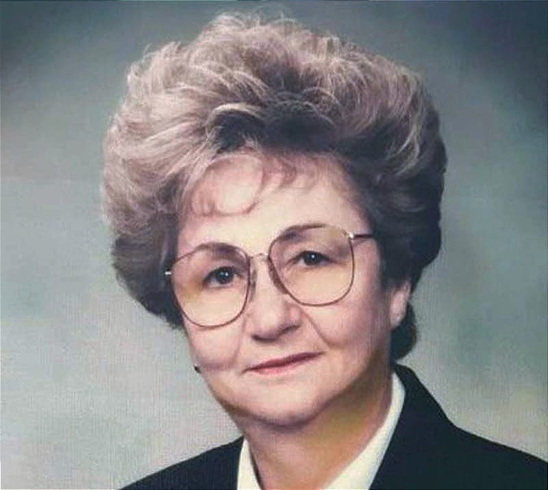 ¡MUERE JUANITA CASTRO, HERMANA MENOR DE FIDEL CASTRO! -Y OPOSITORA DEL ...