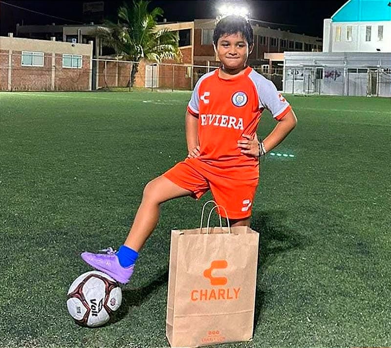 ¡MATIAS SE DESTACA EN SU ACADEMIA!