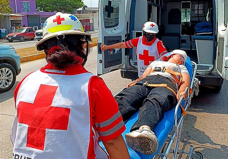 SALE VOLANDO' DE UN POCHOTA!