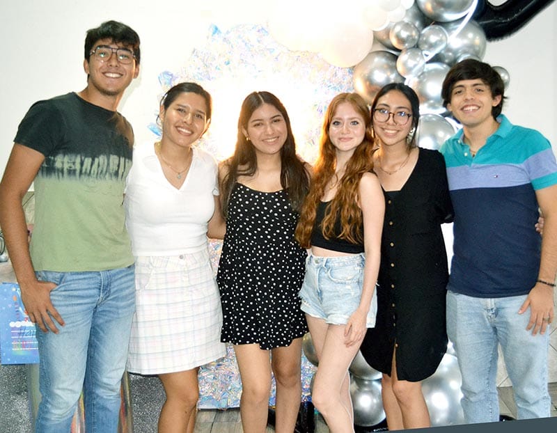 MILDRED SAÑUDO RUIZ - FESTEJA SUS 20!