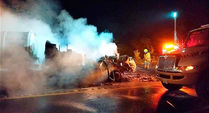 ¡SE CHAMUSCÓ TRÁILER EN LAS CUMBRES DE MALTRATA! - ARDIERON 25 MIL ...