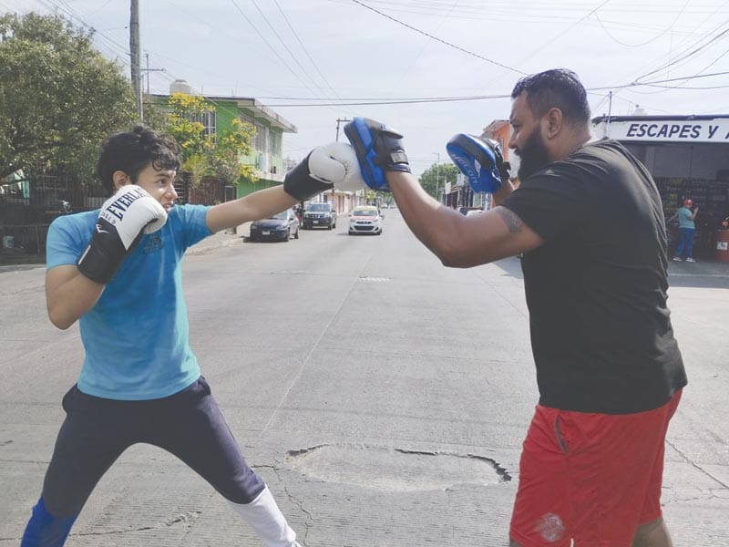 ¡LISTA FUNCIÓN DE BOX LEYENDA DE BARRIO III!