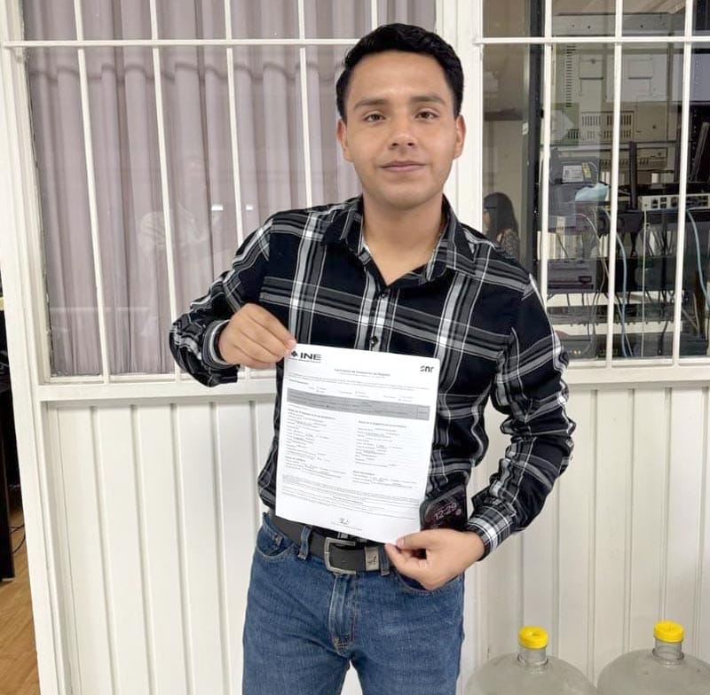 ¡JALAN A “NAPITO”! - *Ramón Valencia Pérez va por Germán Anuar, quien fuera asesinado por un ...