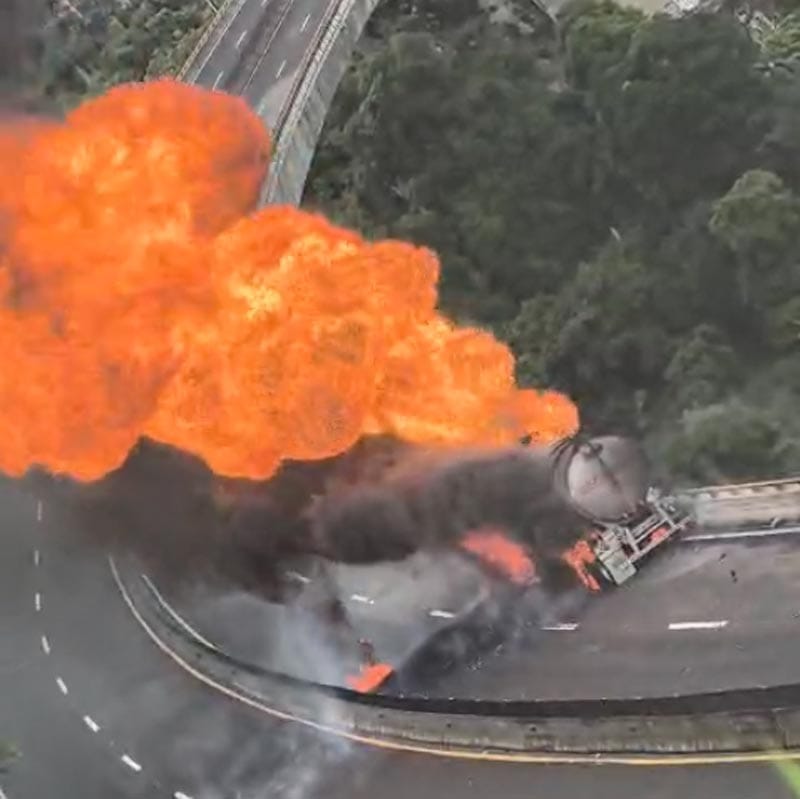¡EXPLOTÓ PIPA CON COMBUSTIBLE EN EL PUENTE CHILTOYAC! - EL OPERADOR ...