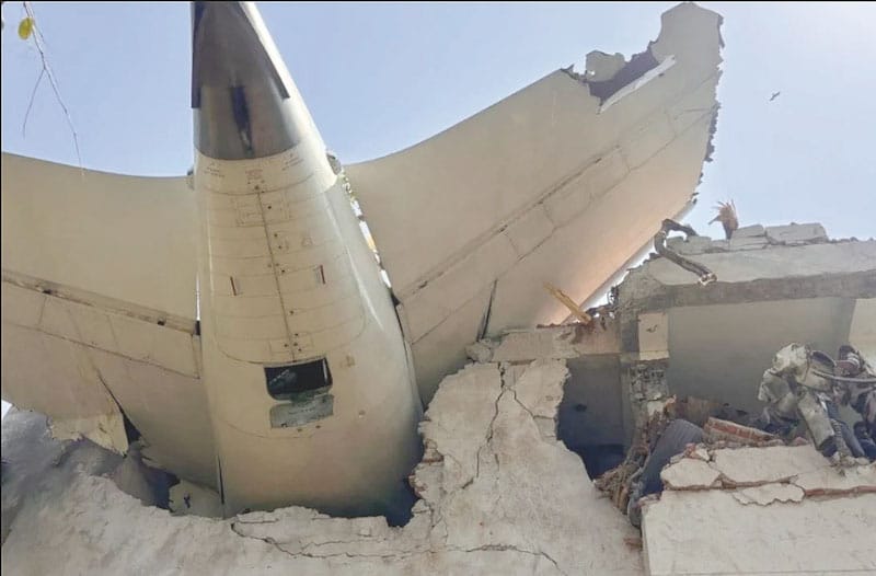 ¡ACCIDENTE DE AIR INDIA: INFORME PRELIMINAR APUNTA A ERROR DEL PILOTO ...