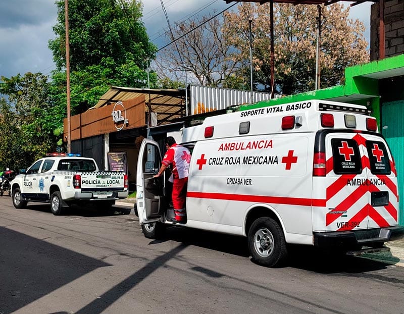 ¡ABUELITA MUERE DESNUCADA AL CAER DE LA SILLA DE RUEDAS!