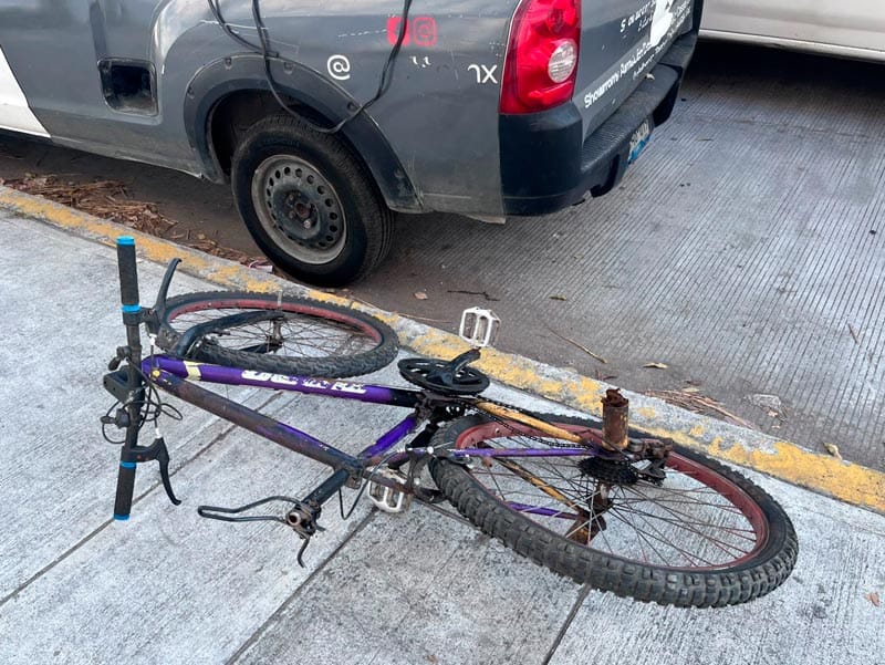 ¡ATROPELLAN A CICLISTA Y CAFRE SE DIO A LA FUGA!