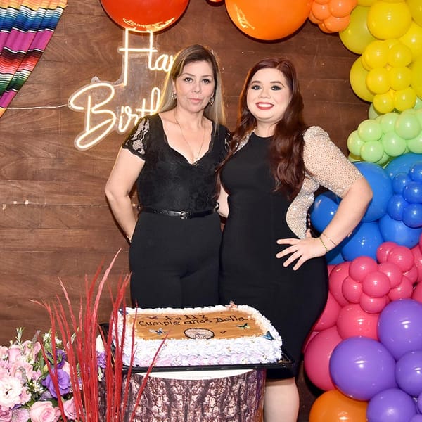 FIESTA SORPRESA PARA BELLA GARZA!