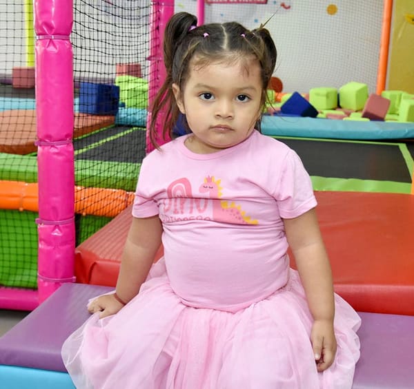 JUANPI FESTEJA CON DINOFIESTA